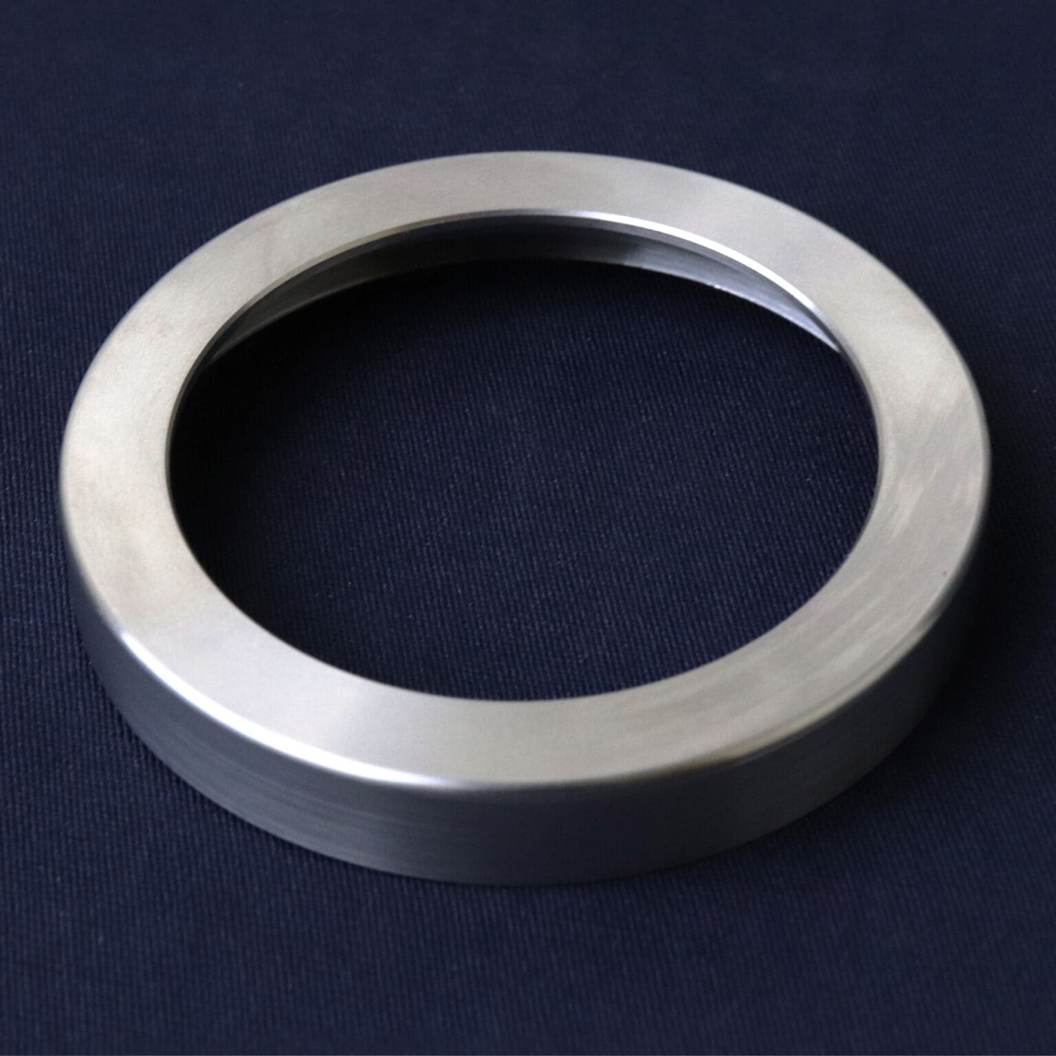 REACTION VESSEL LID RET. RING - Tannas & King